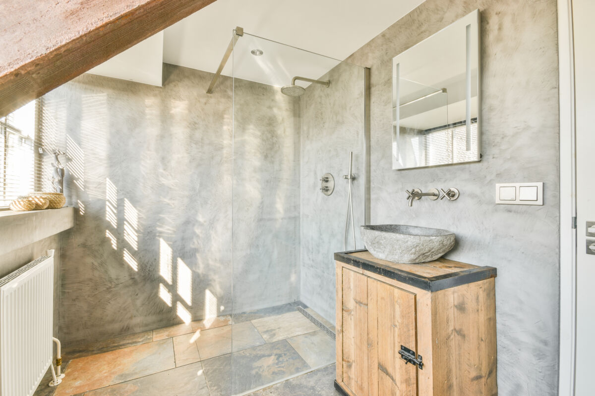 Microcement Bathrooms: A Guide to Seamless, Modern Design
