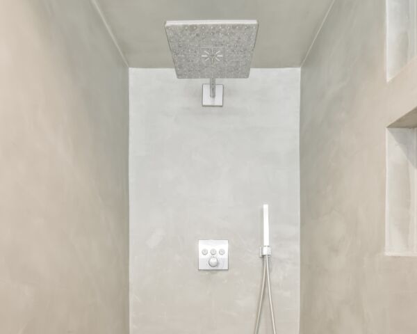 Microcement Bathrooms: A Guide to Seamless, Modern Design