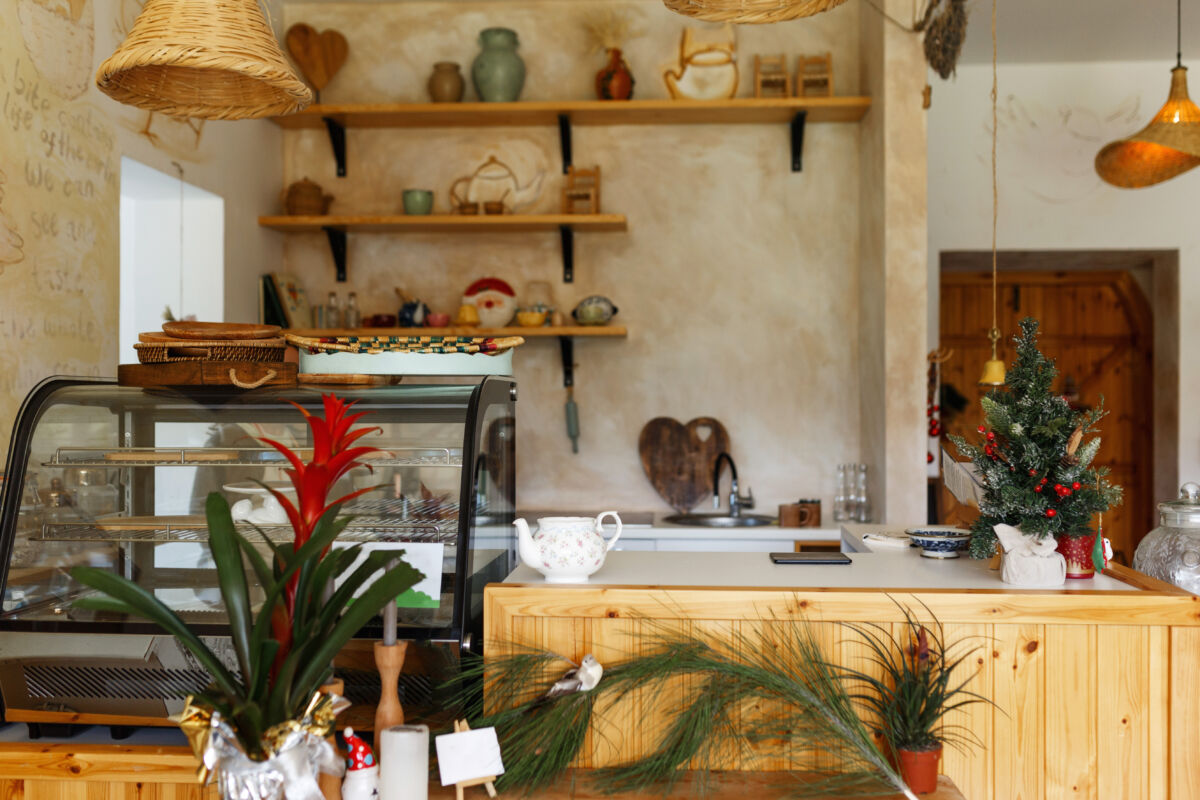 Decorative Wall Finishes for Restaurants | Microcement - Venetian Plaster