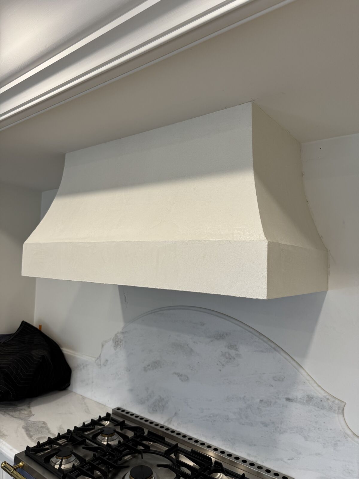 Venetian Plaster Range Hood | 2026 Trends, Designs & Benefits